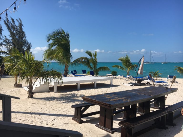 Rock Sound Eleuthera - Low Flite